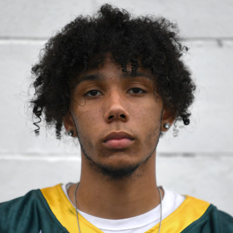 Izaiah McLaughlin – Glens Falls Greenjackets Football Team
